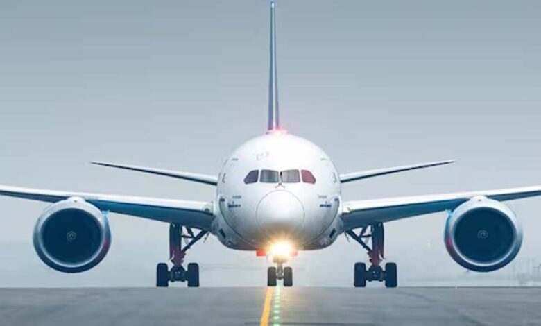 पहलगाम अटैक के बाद डीजीसीए का निर्देश, श्रीनगर के लिए बढ़ेंगी फ्लाइटों ...